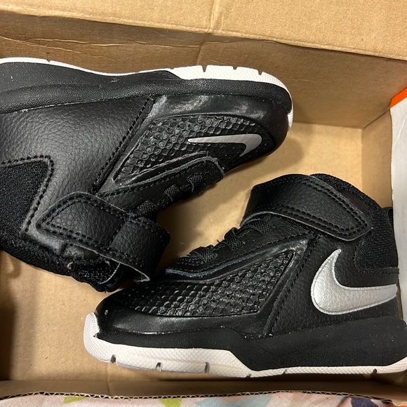 Nike | Shoes | Got Them For My Son And He Grew Out Of Them | Poshmark